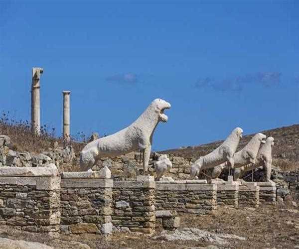 5 Most Unique Statues In The World – MindStick
